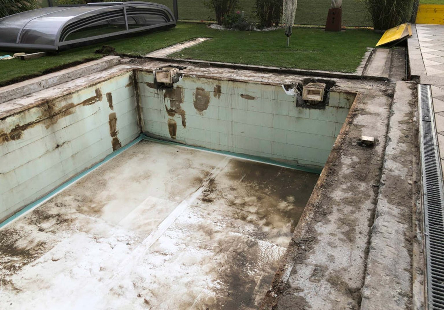 Pool Sanierung In Der Nahe